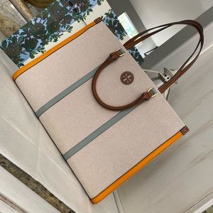 Tory Burch | Bags | New Tory Burch Blake Canvas Jumbo Tote | Poshmark